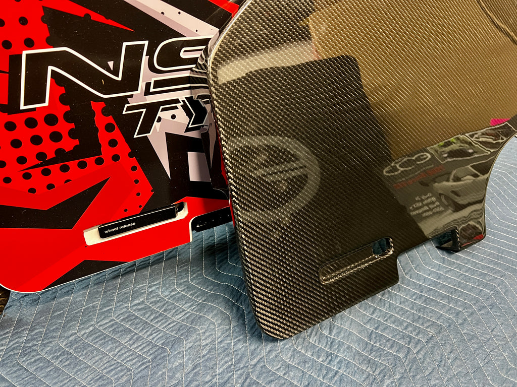 MotoCompacto Bespoke Carbon Fiber 2-piece Large Chassis Covers ...